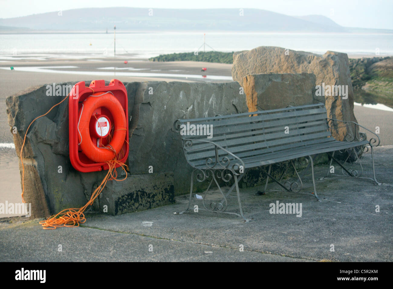 A bench by the sea Stock Photo - Alamy