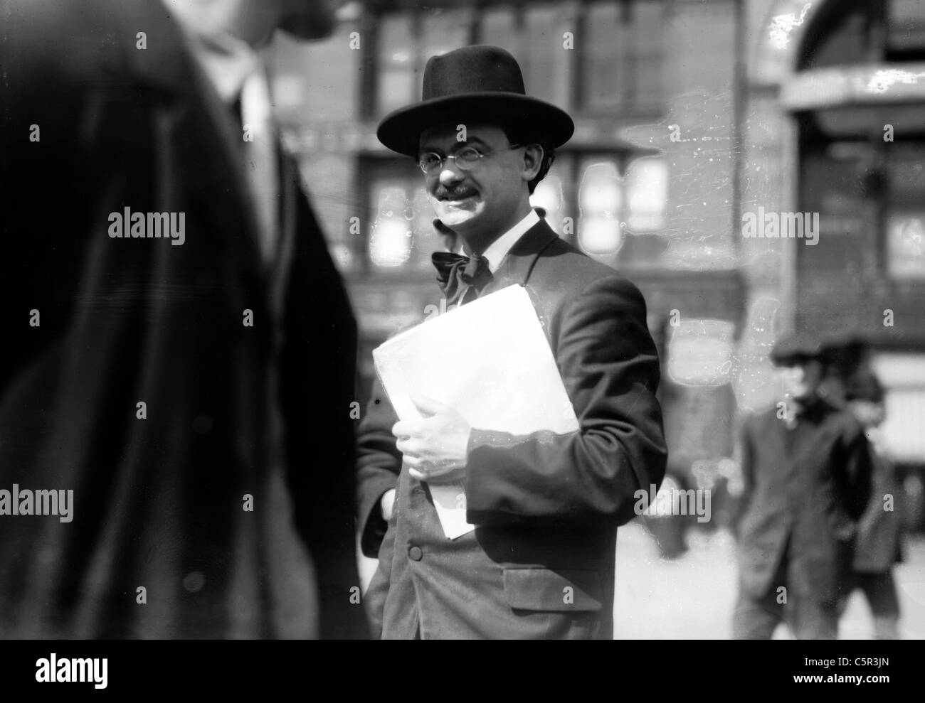 Socialist pamphlets hi-res stock photography and images - Alamy