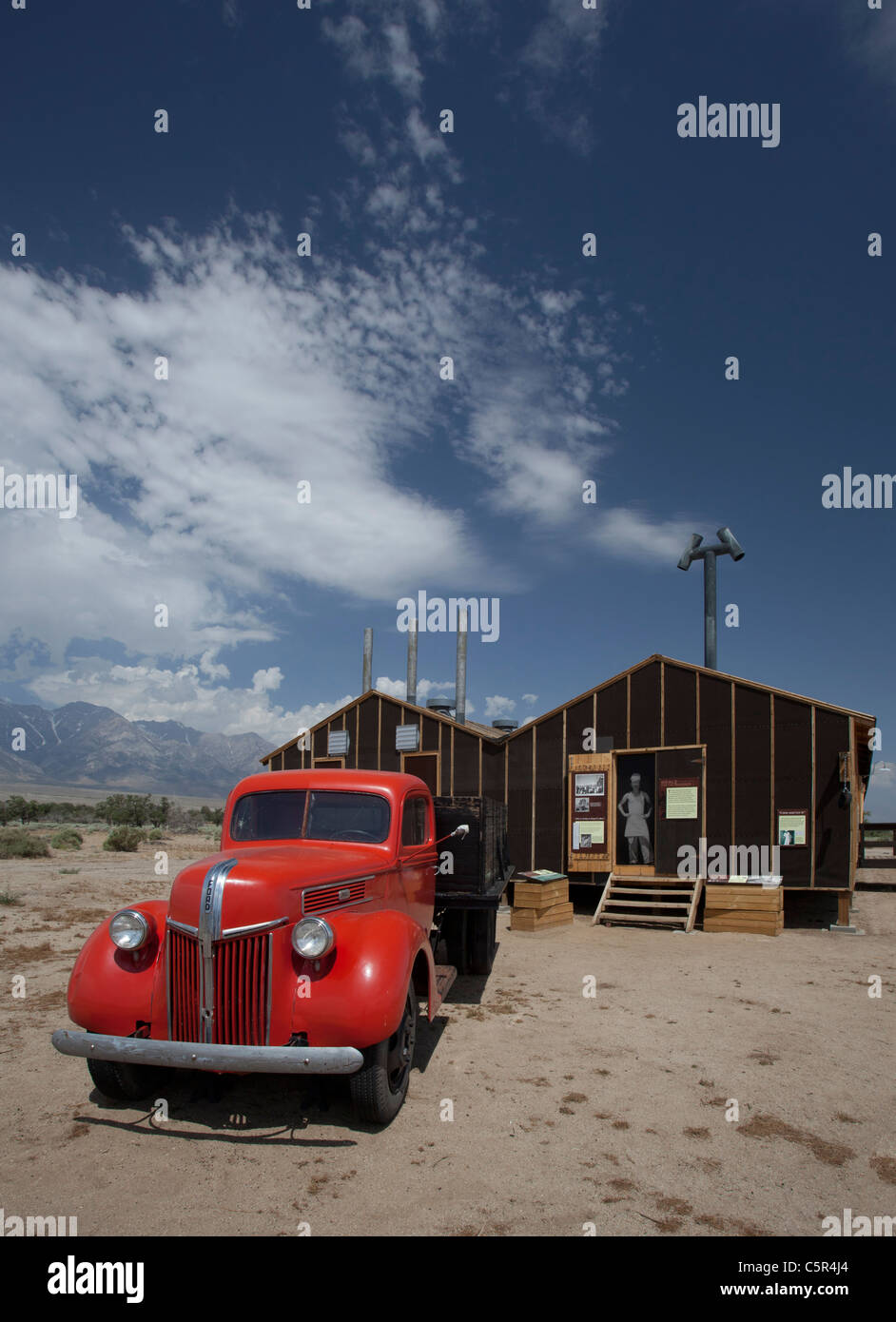 World War II Japanese Internment Camp Stock Photo - Alamy