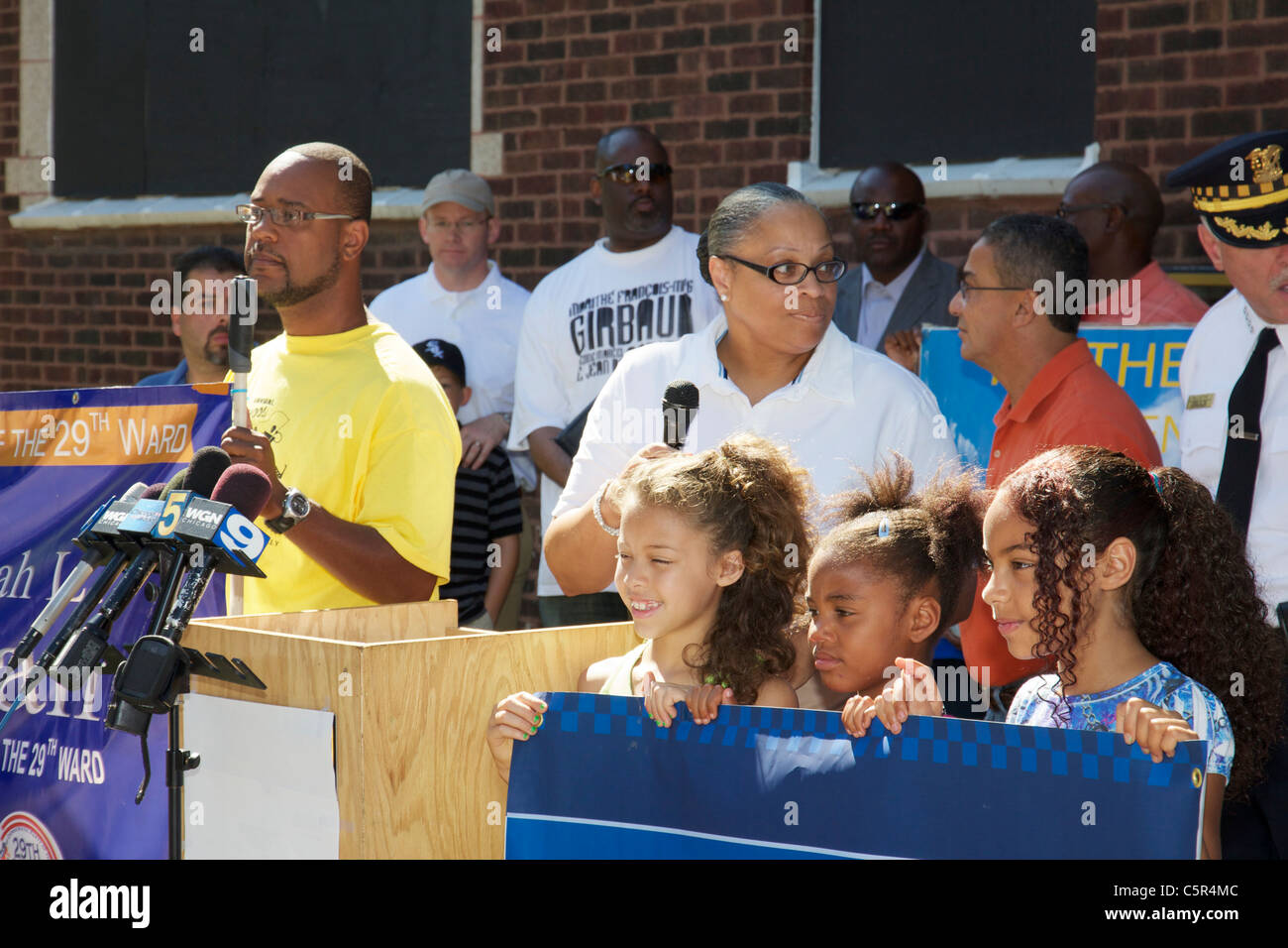 Deborah speaks hi-res stock photography and images - Alamy