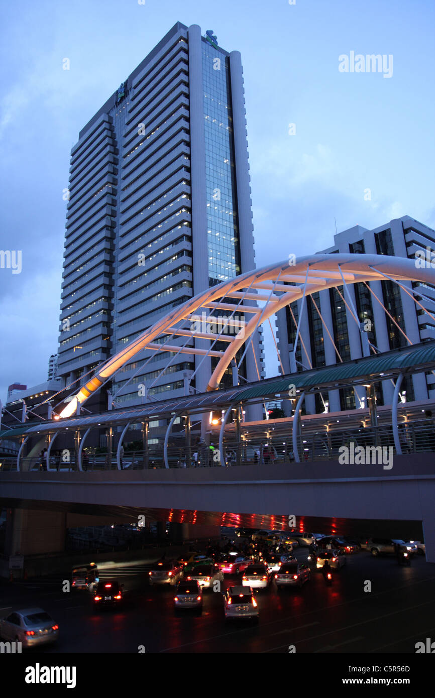Modern bridge across Sathorn junction in Bangkok Stock Photo - Alamy