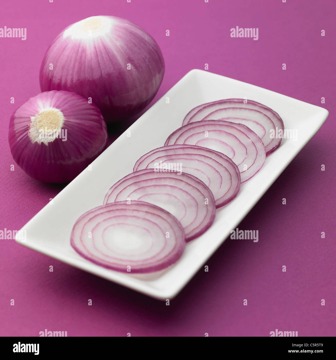 Cross section onion hi-res stock photography and images - Alamy