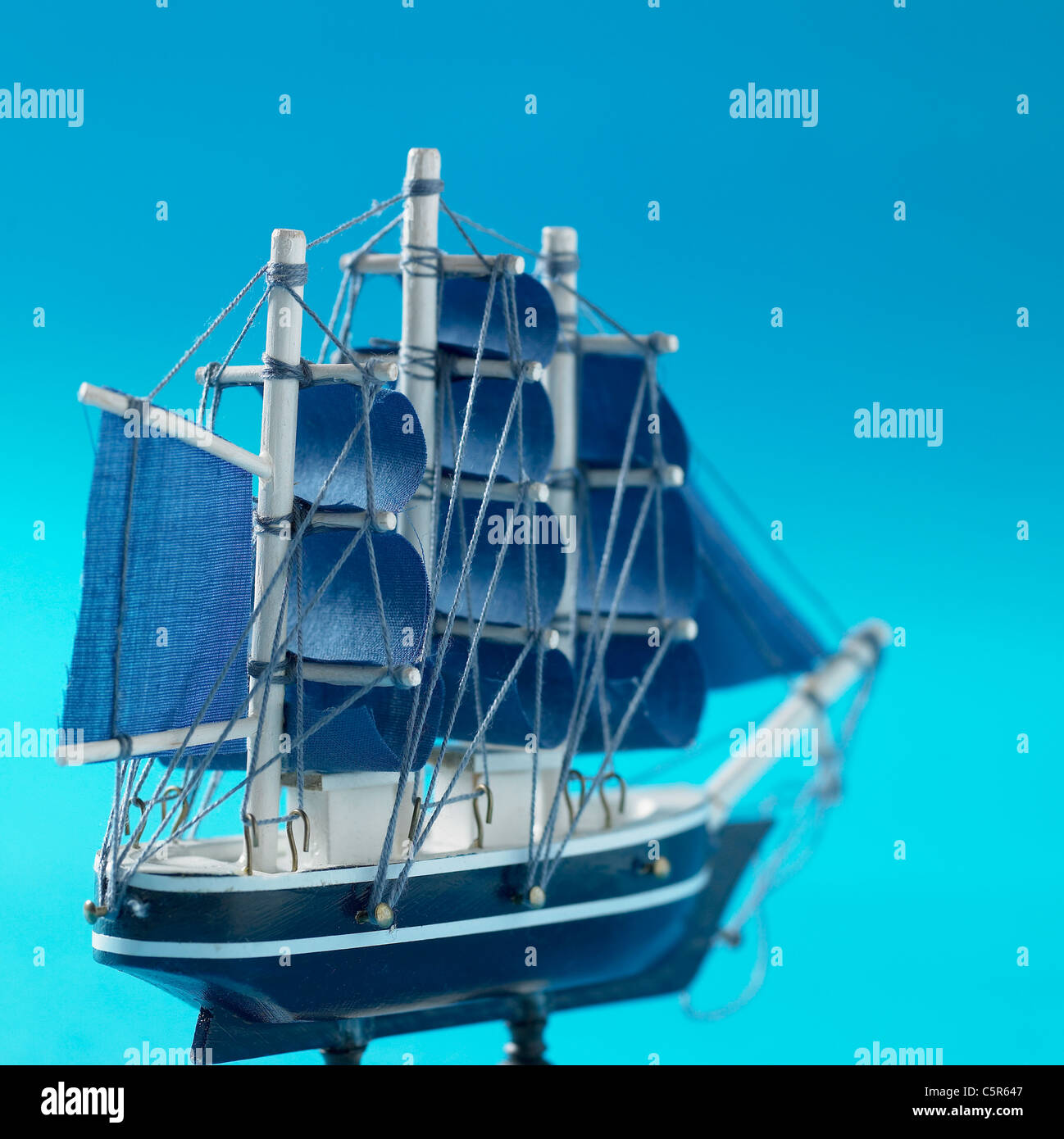 Toy ship hi-res stock photography and images - Alamy