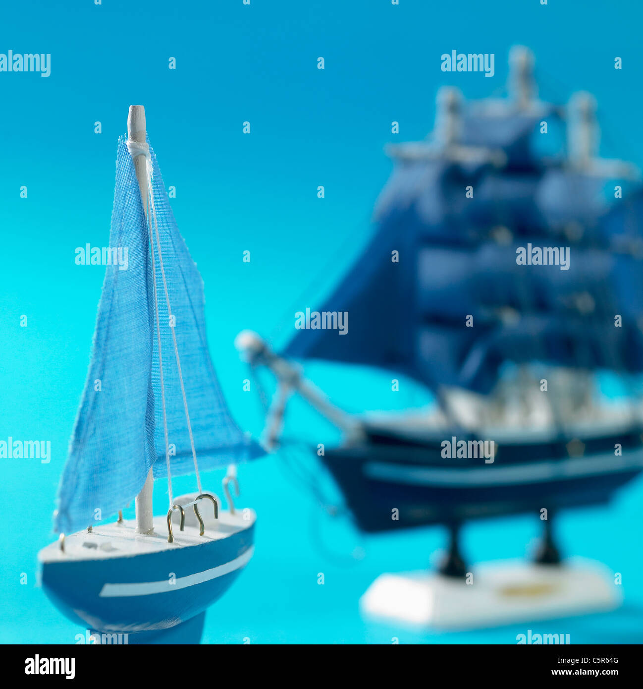 Toy ships hi-res stock photography and images - Alamy