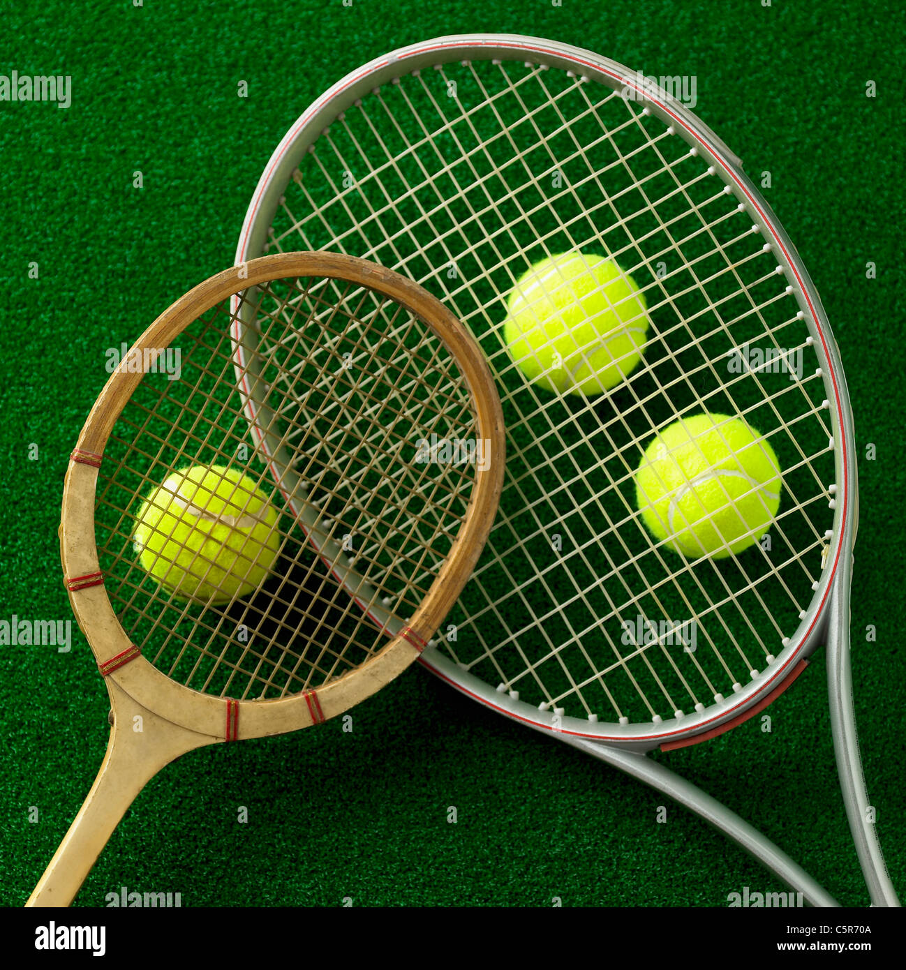 Tennis racket and tennis ball Stock Photo - Alamy