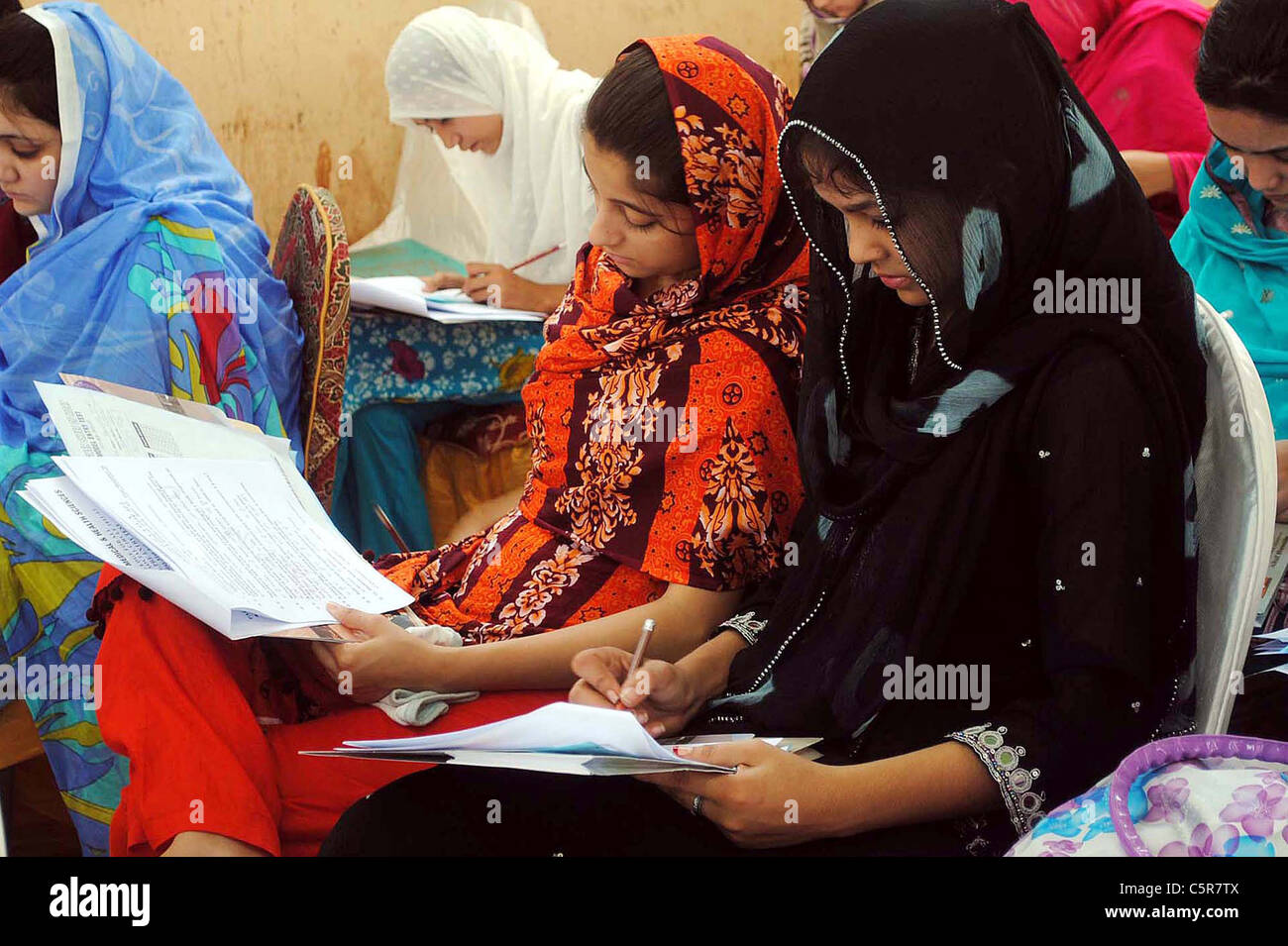 Entry papers hi-res stock photography and images - Alamy