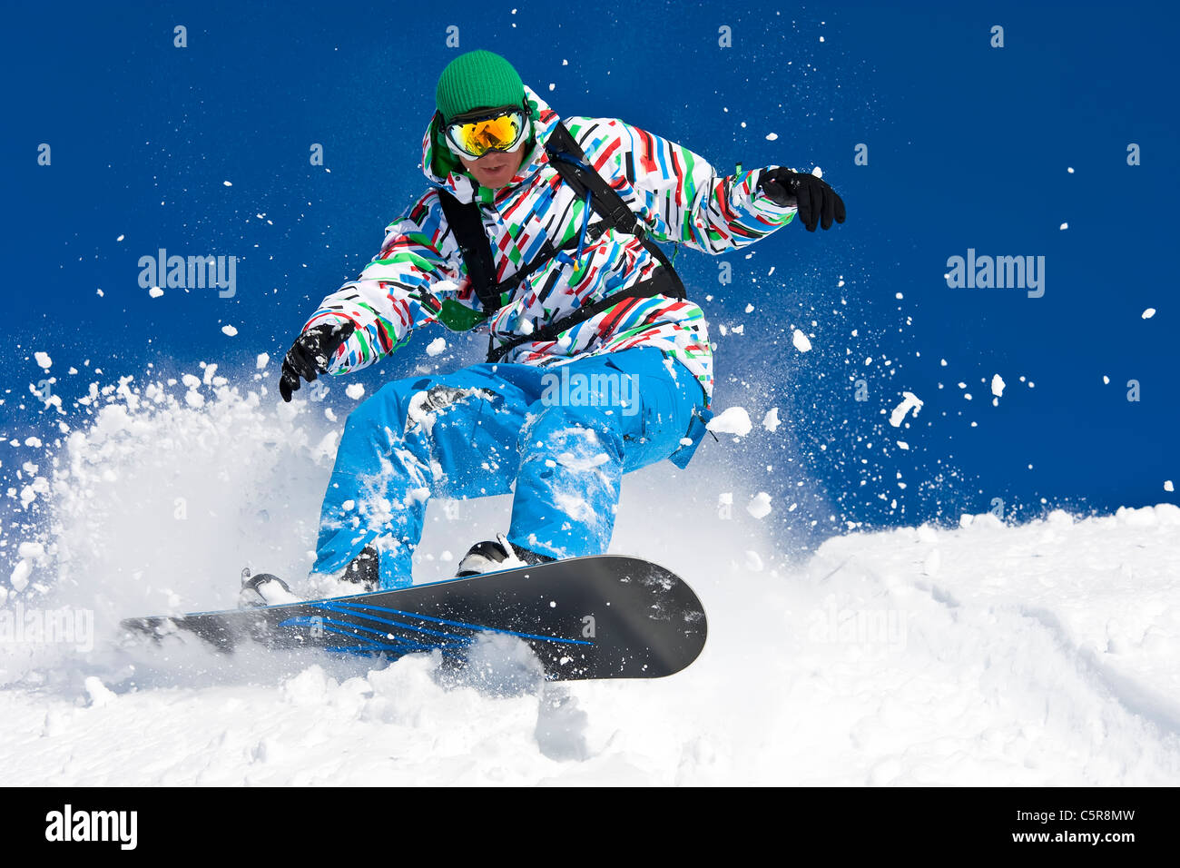 Hard snow hi-res stock photography and images - Alamy