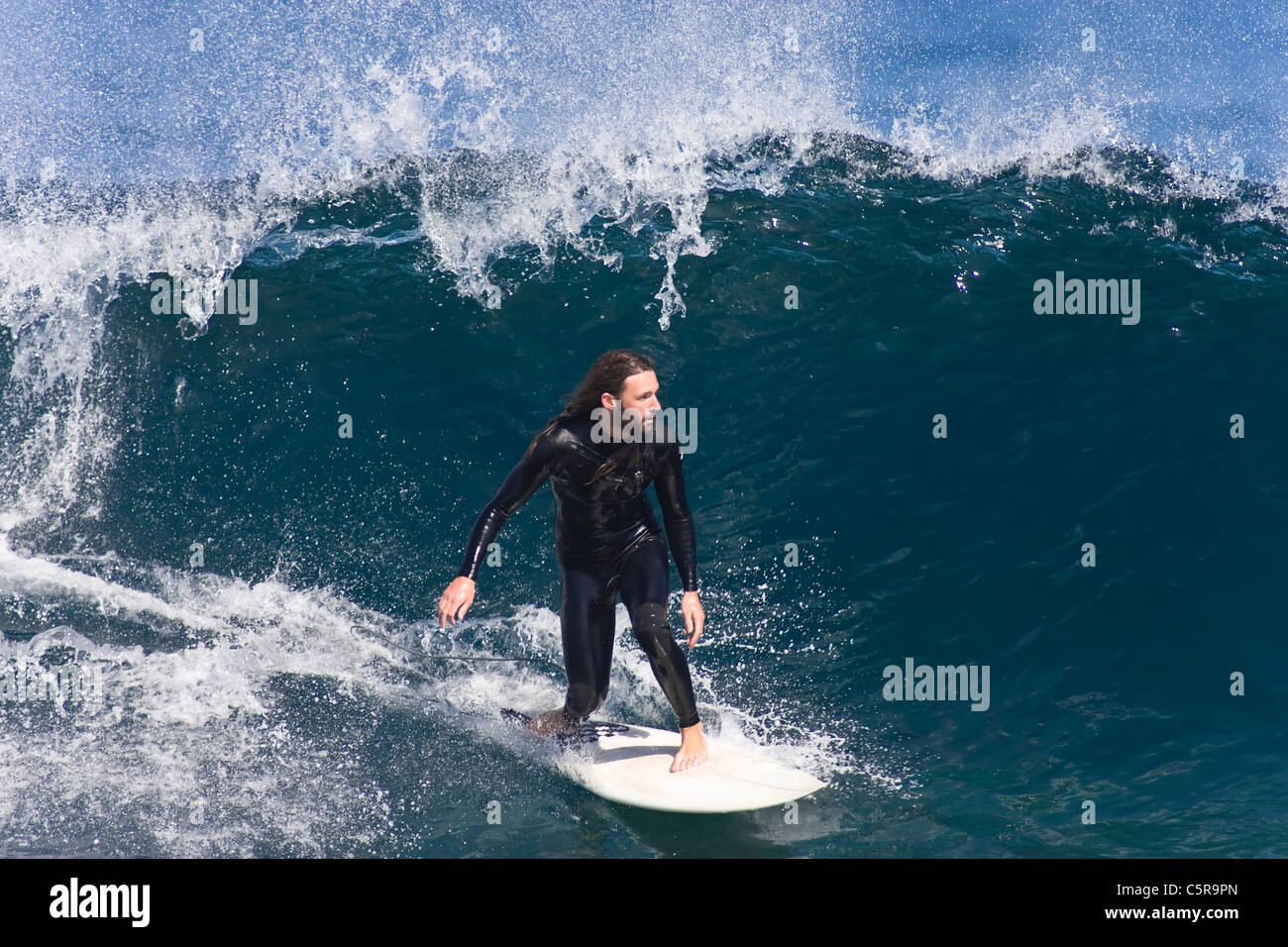 A surfing carve hi-res stock photography and images - Alamy