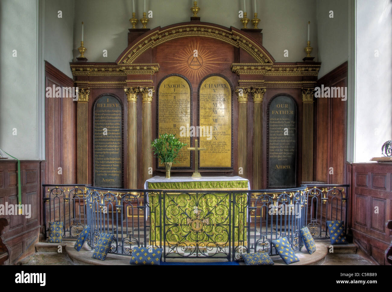 Interior of St Peter's church, Gayhurst House, Buckinghamshire Stock ...