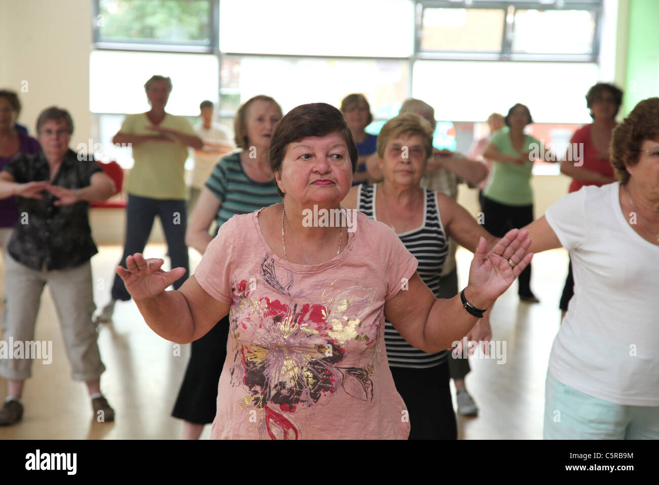 Keep fit class for senior citizens Stock Photo - Alamy