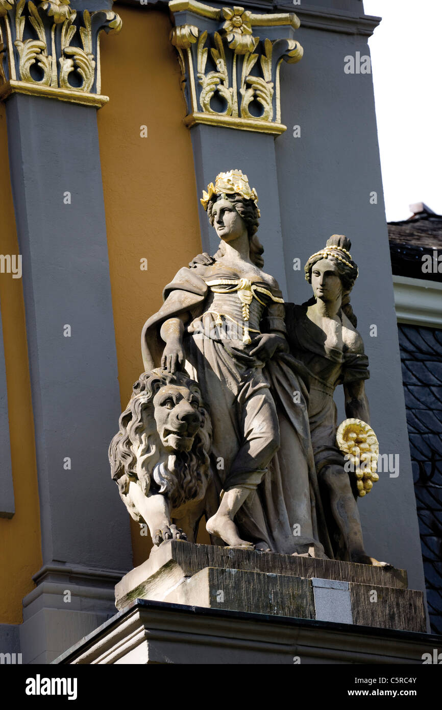 Germany, North Rhine-Westphalia, Bonn, Sculpture group, Women and lion ...