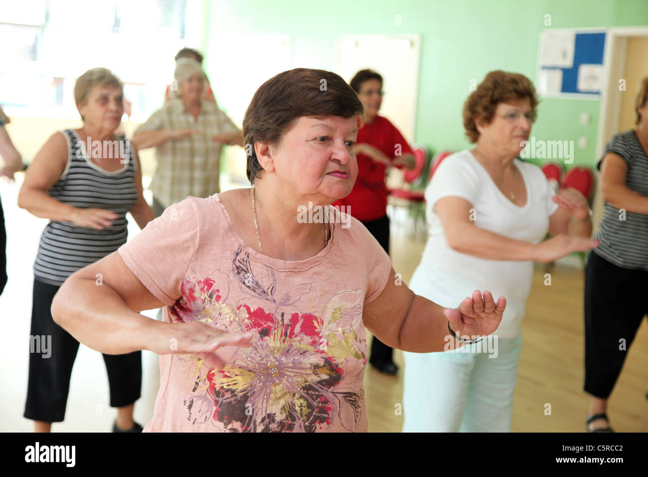 Keep fit class for Senior Citizens Stock Photo - Alamy