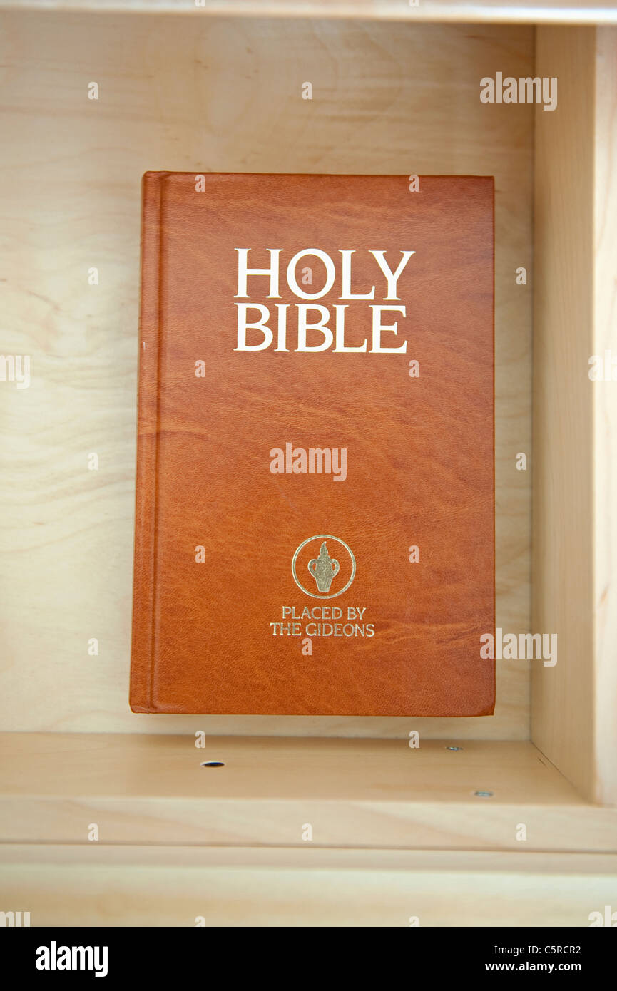 Gideon bible hi-res stock photography and images - Alamy