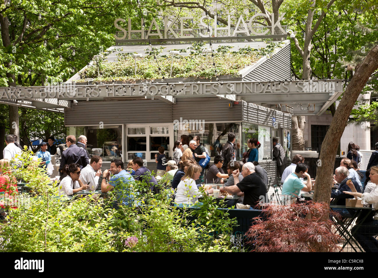 The Shake Shack, Madison Square Park, NYC Stock Photo - Alamy