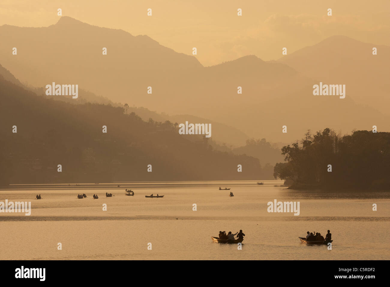 Boats on pokhara fewa lake hi-res stock photography and images - Alamy