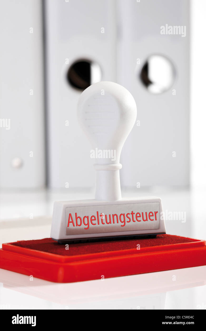 Withholding tax hi-res stock photography and images - Alamy