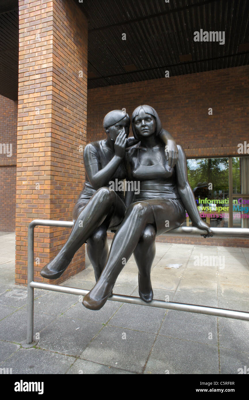 Sculpture in front central library hi-res stock photography and images ...