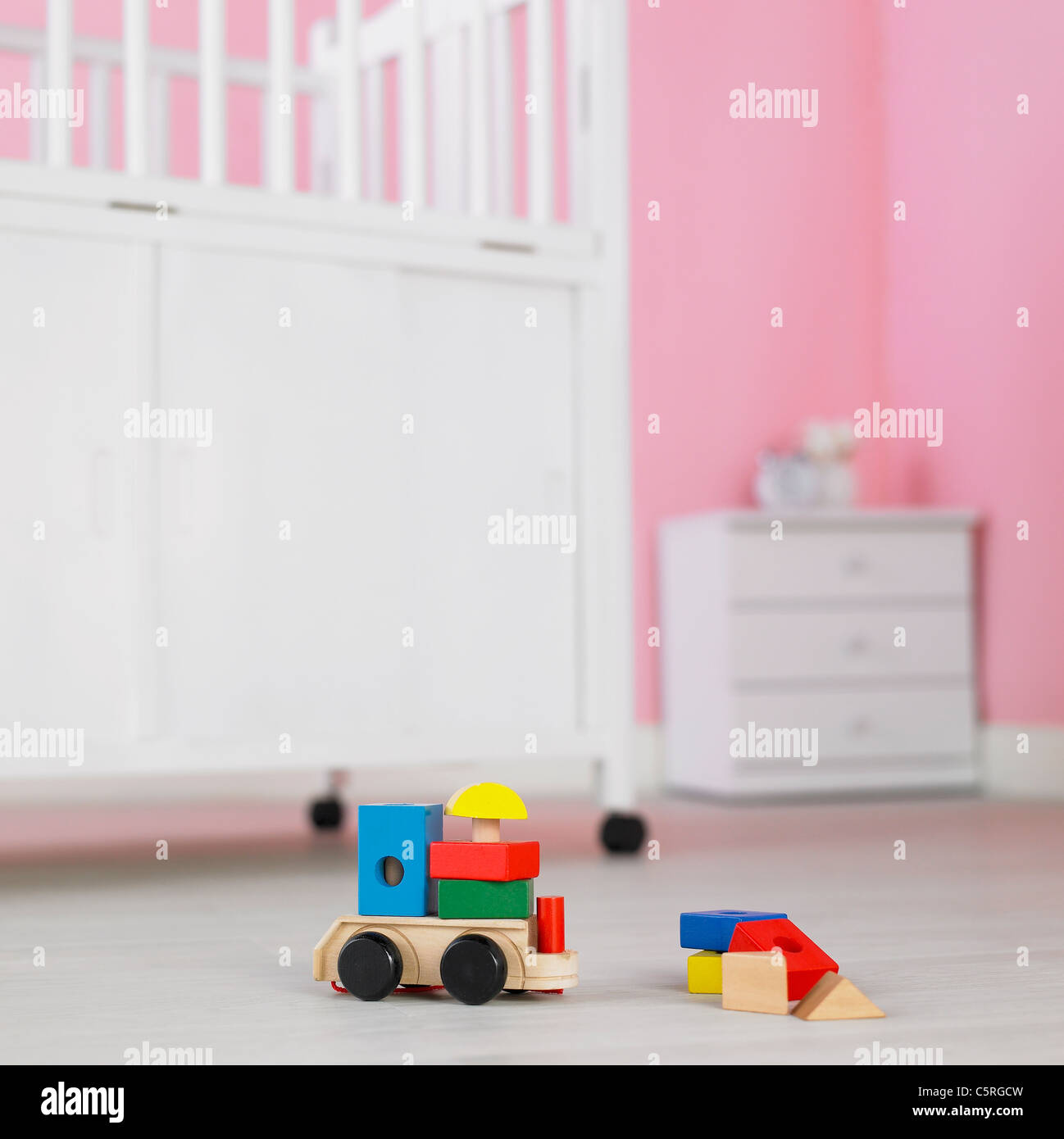 Car cradle hi-res stock photography and images - Alamy