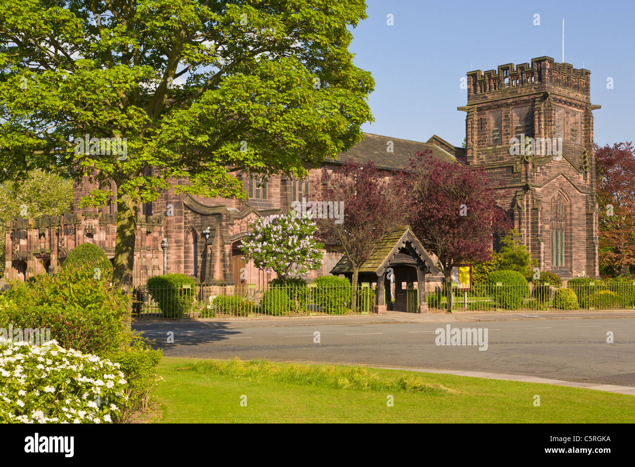 Wirral church hi-res stock photography and images - Alamy
