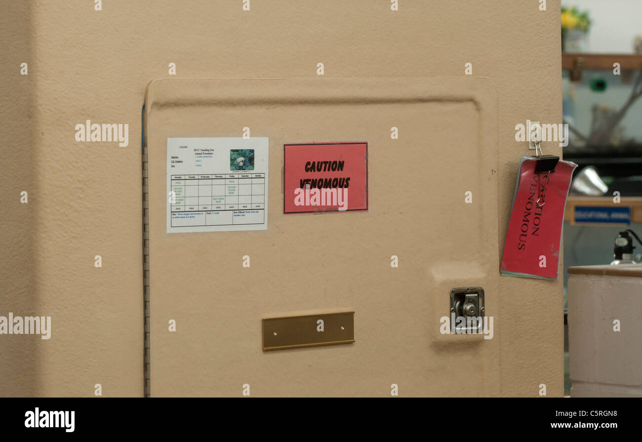 Santa Fe College Teaching Zoo Gainesville Florida. Dangerous venomous ...