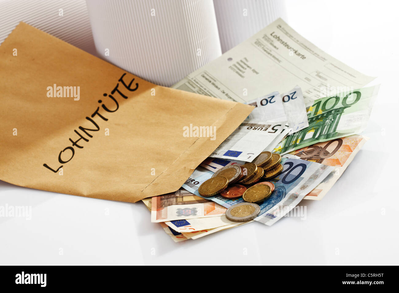 Pay packet hi-res stock photography and images - Alamy