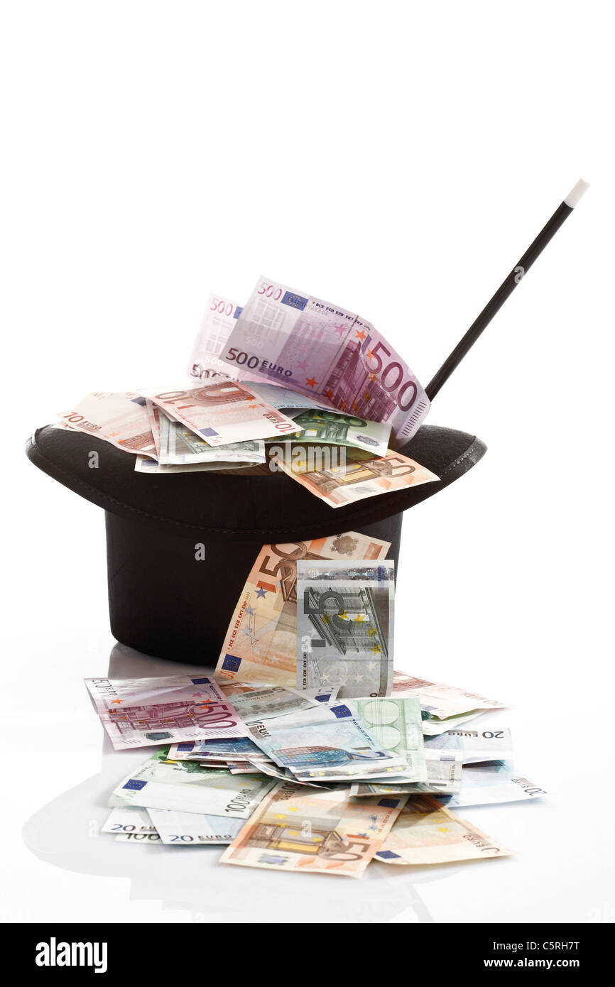 Different currency notes hi-res stock photography and images - Alamy