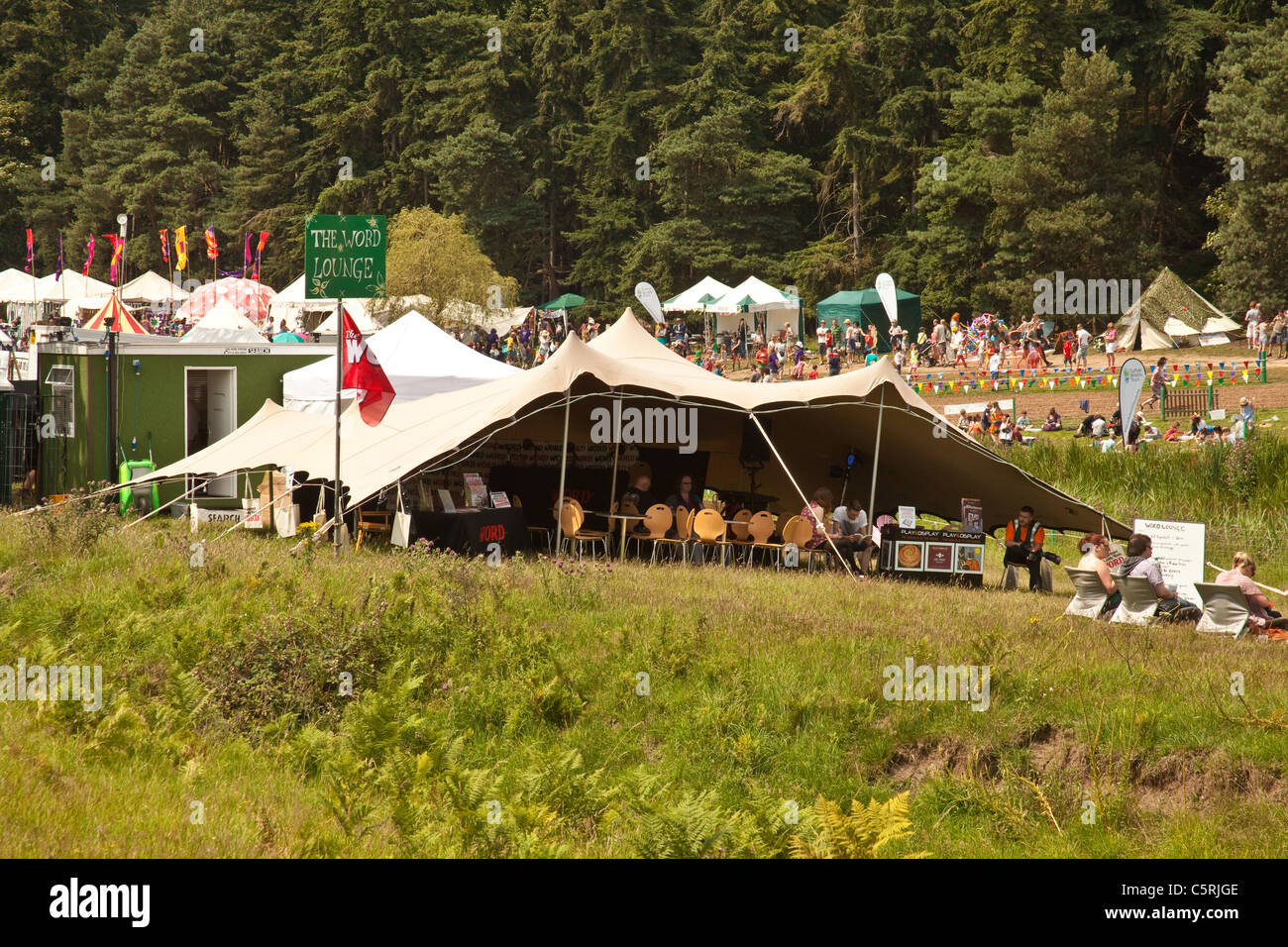 Glamping word hi-res stock photography and images - Alamy