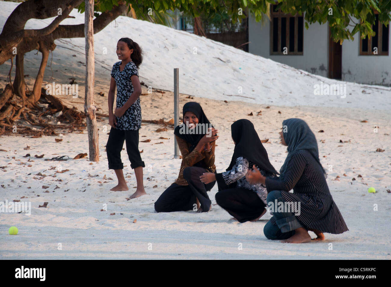 Maldives local girls hi-res stock photography and images - Alamy