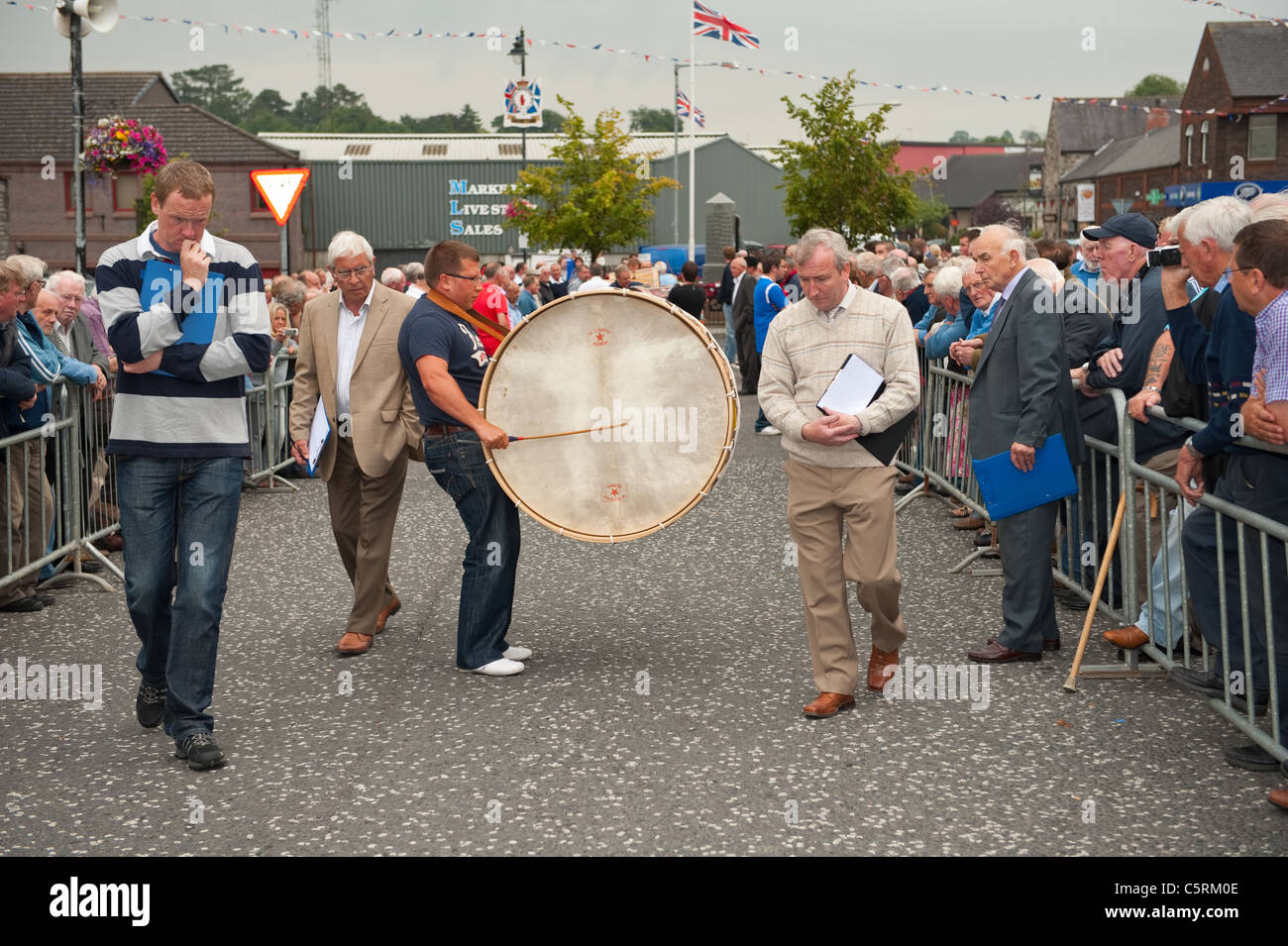Lambeg drum hi-res stock photography and images - Alamy