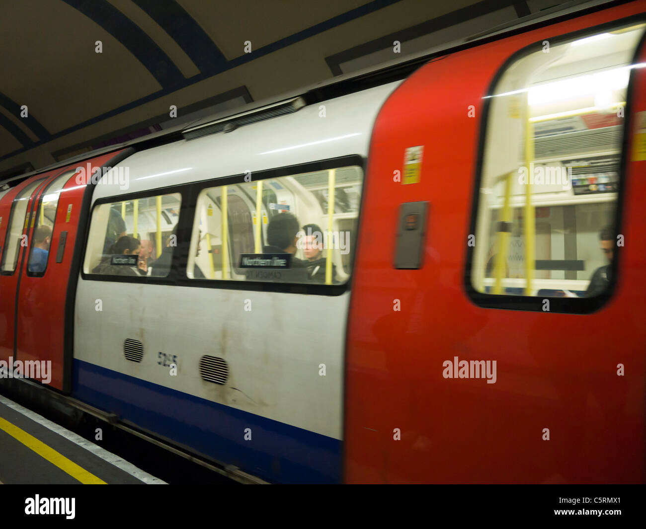 Tube train leaving hi-res stock photography and images - Alamy