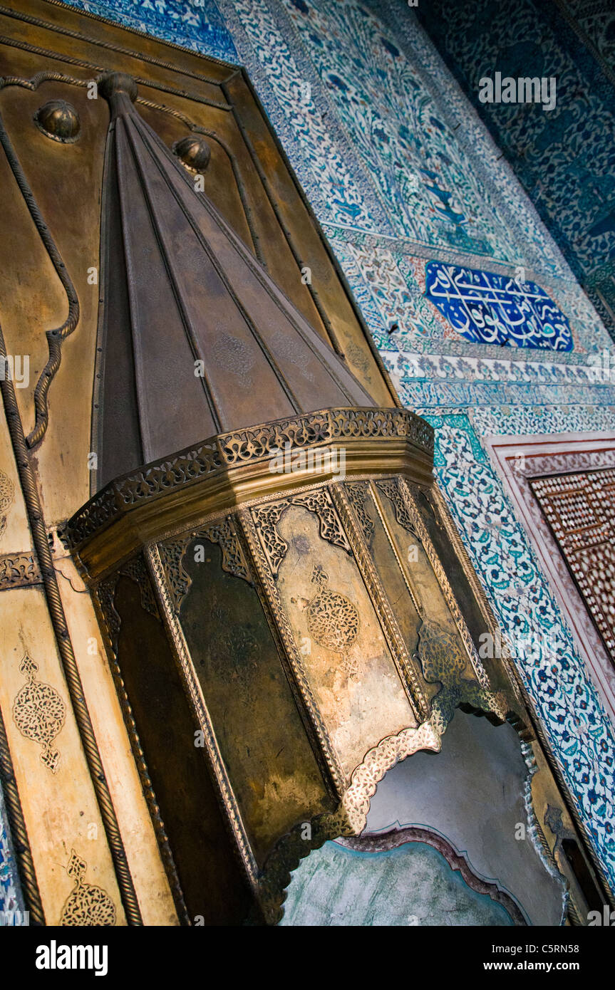 Mimbar hi-res stock photography and images - Alamy