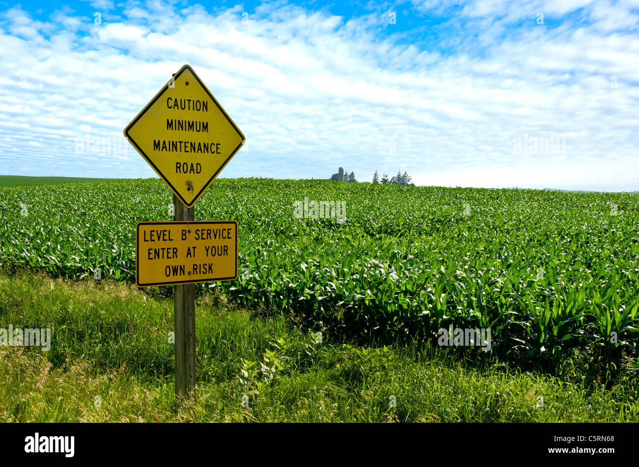 Minimum maintenance road hi-res stock photography and images - Alamy