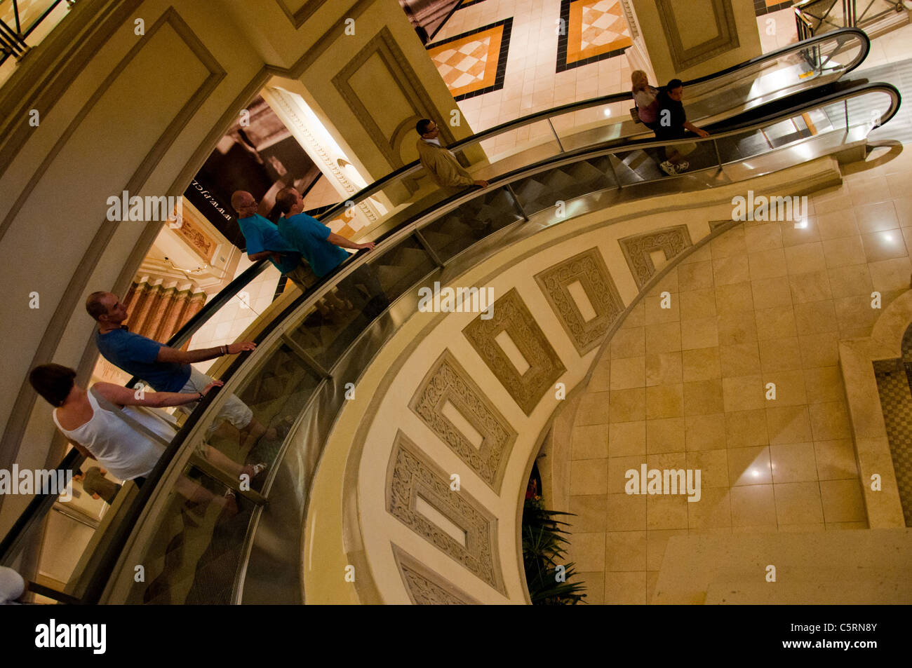 Caesars las vegas lobby hi-res stock photography and images - Alamy