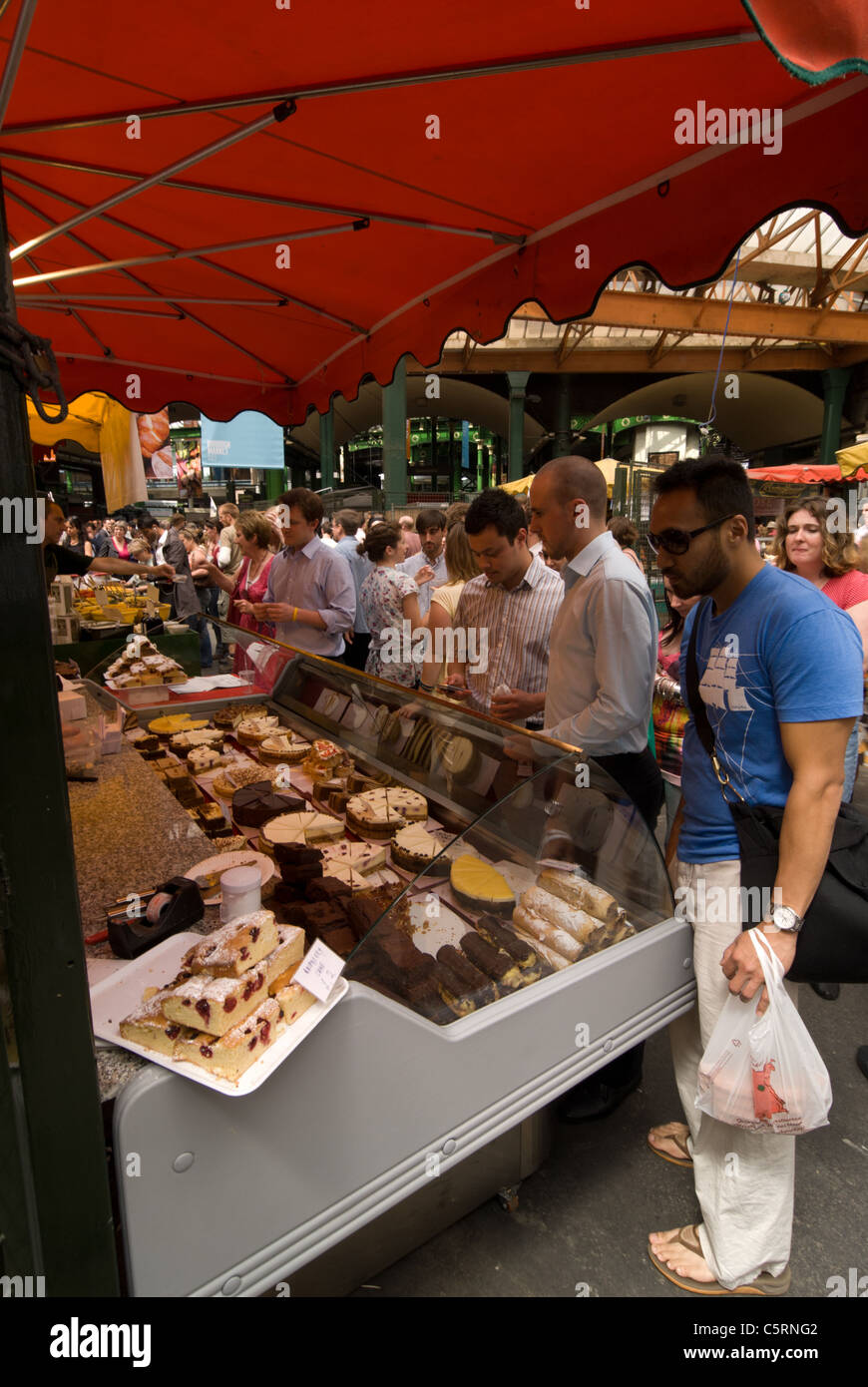 Cake Market Stall High Resolution Stock Photography and Images - Alamy