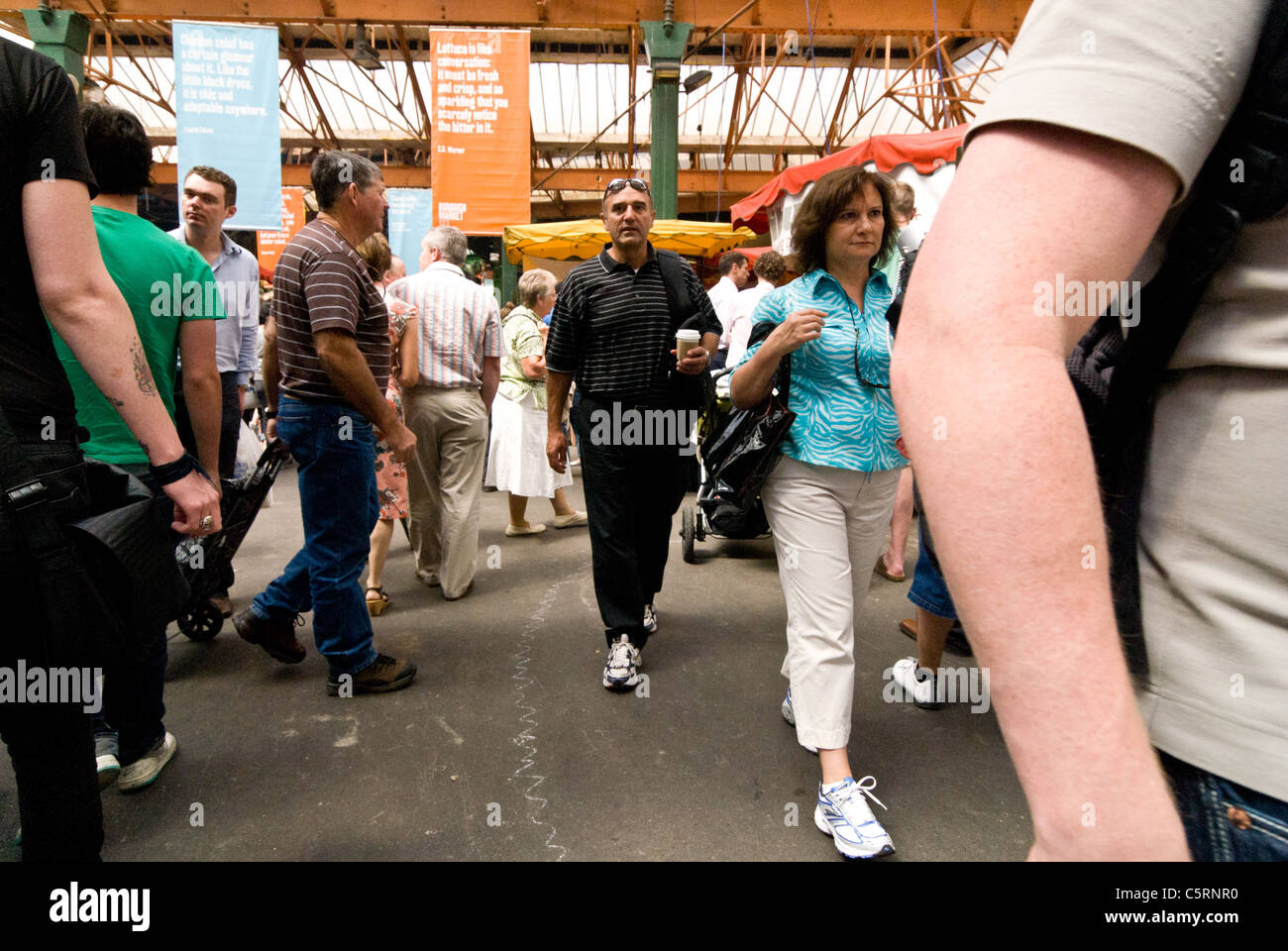 busy Borough Market Stock Photo - Alamy