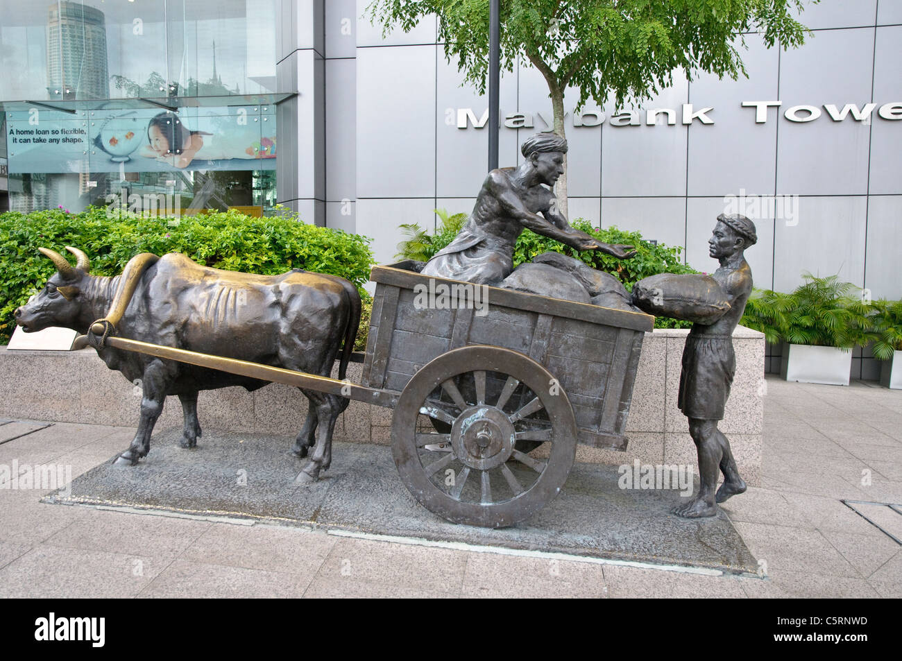 River merchants bronze sculpture aw hi-res stock photography and images ...