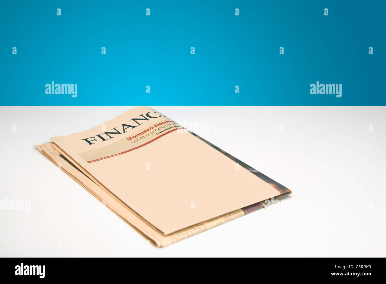 Newspaper front page blank hi-res stock photography and images - Alamy