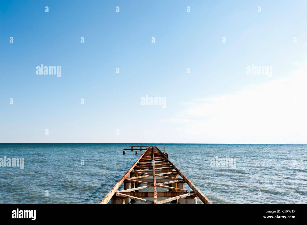 Boat landing stage hi-res stock photography and images - Alamy