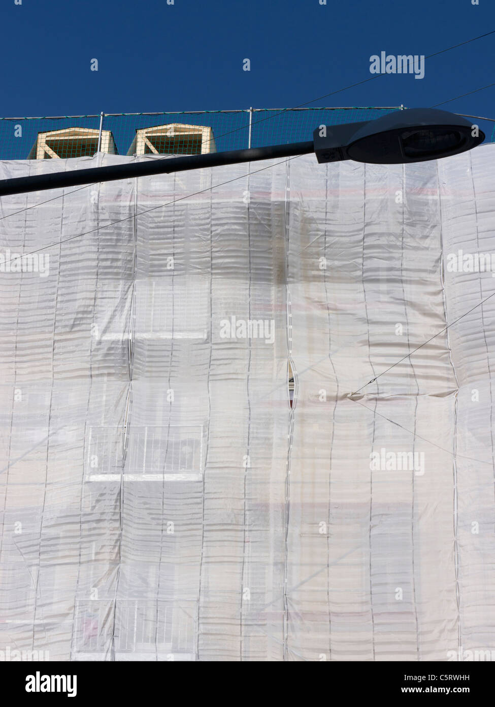 Safety netting hi-res stock photography and images - Alamy