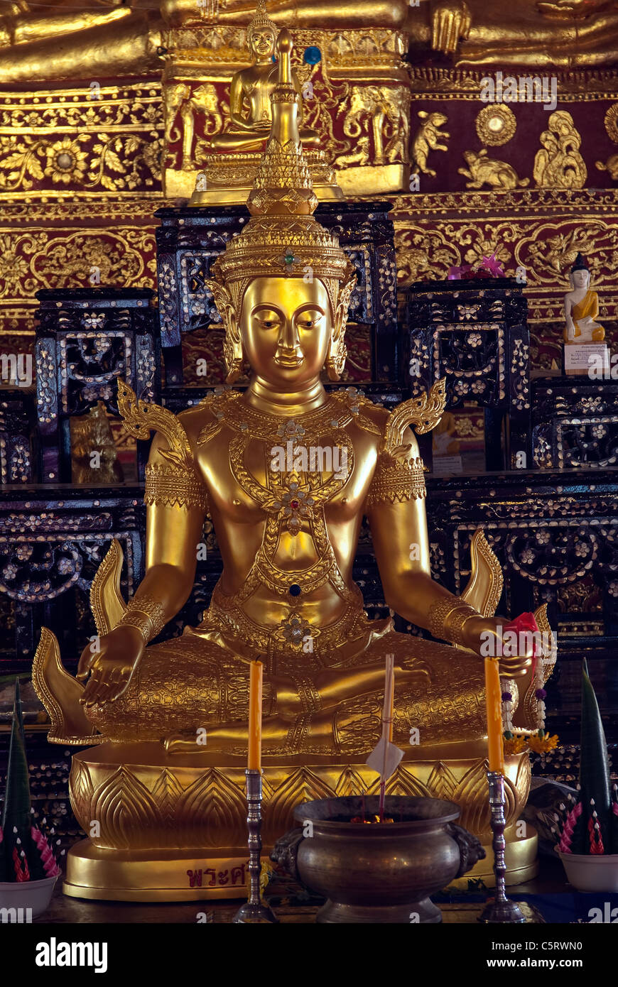 Wat Phra That Chae Haeng. Nan. Thailand Stock Photo - Alamy