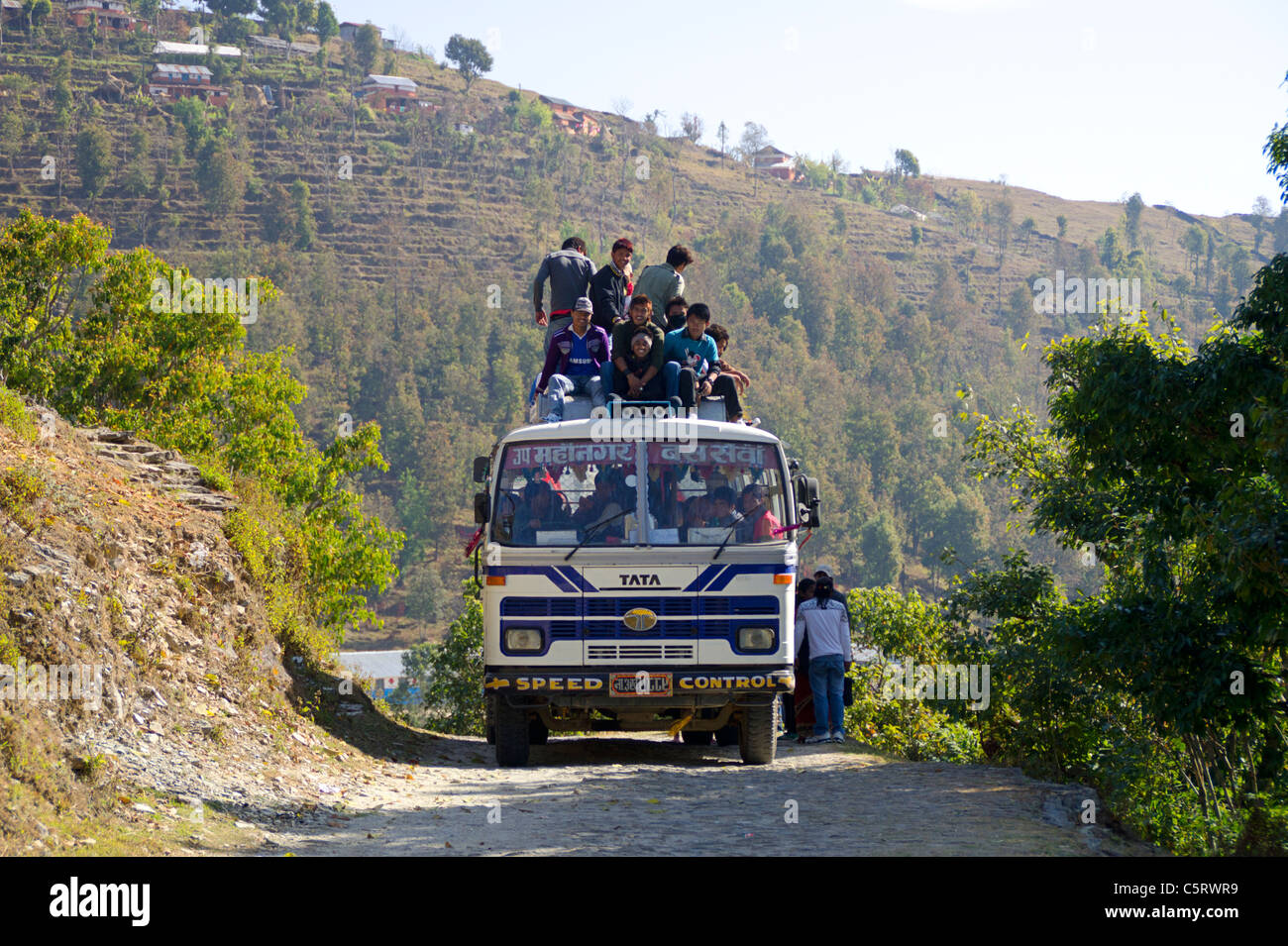 Overloaded bus hi-res stock photography and images - Alamy