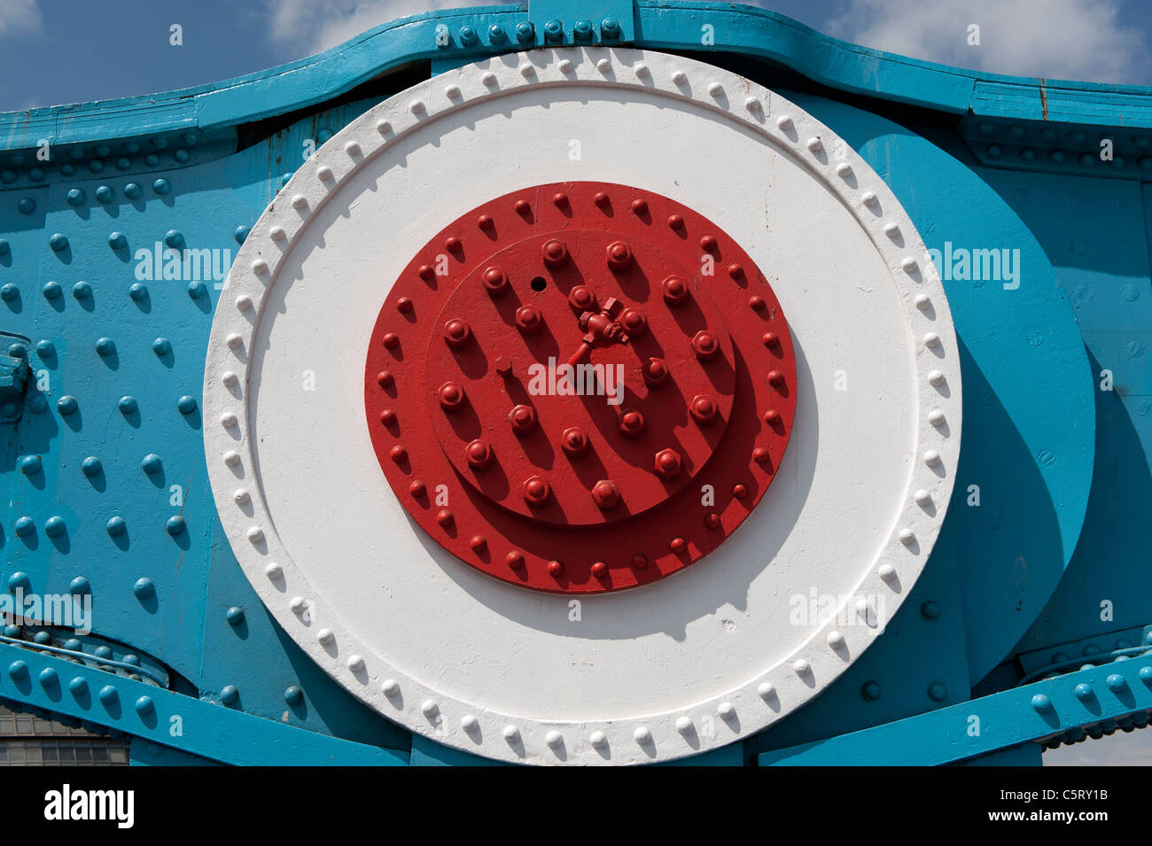 Tower bridge red white blue bolts girder construction hi-res stock ...