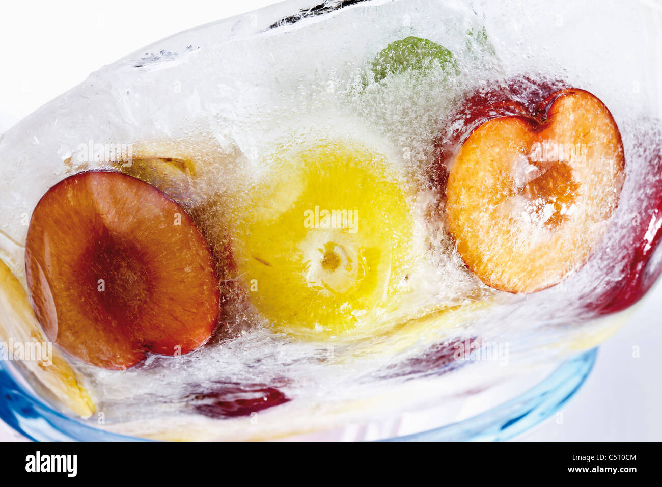 Frozen plums hi-res stock photography and images - Alamy