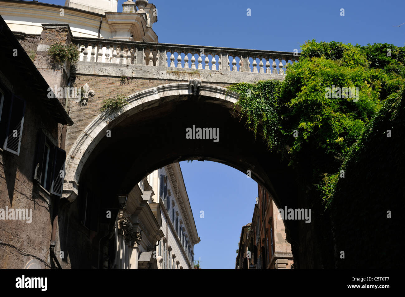 Via giulia street hi-res stock photography and images - Alamy