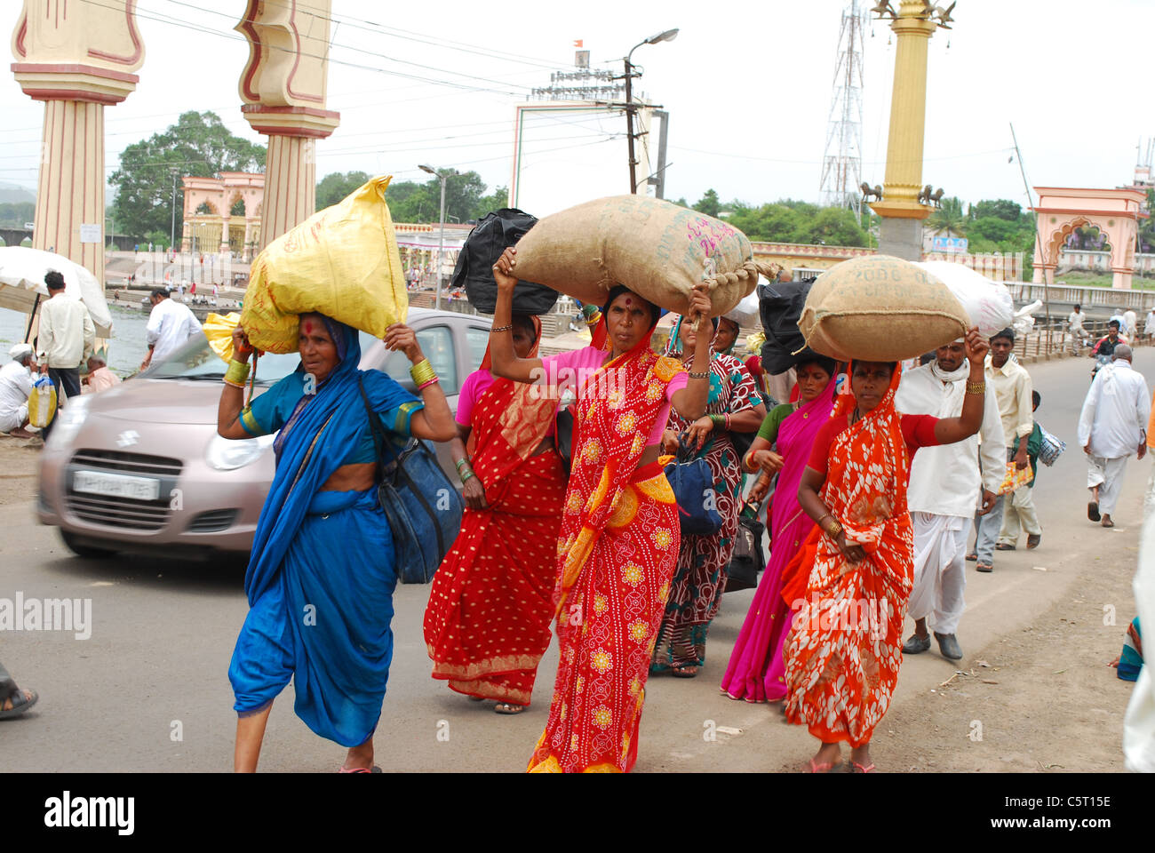 Heavy ladies hi-res stock photography and images - Alamy