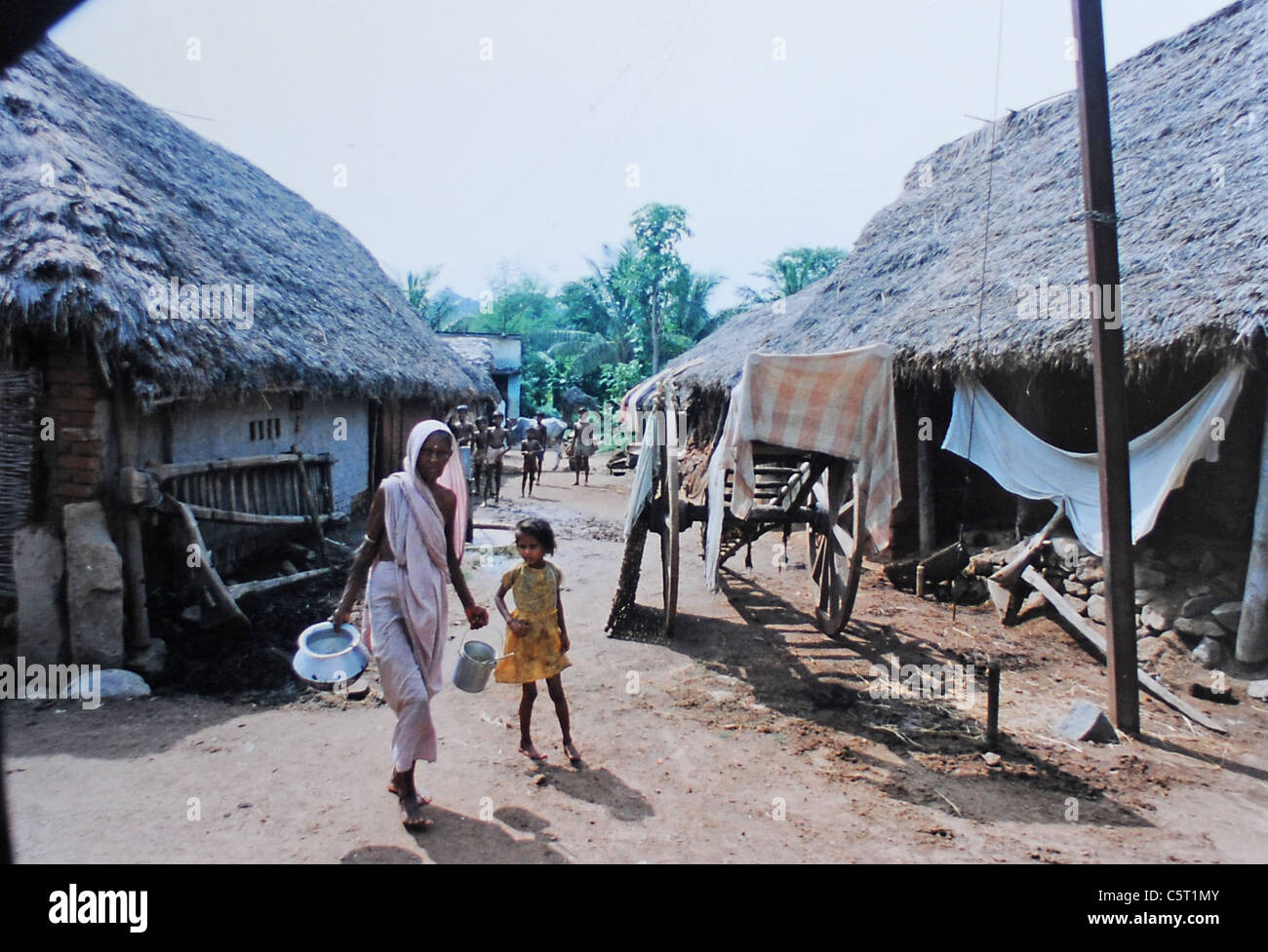 Rural women life hi-res stock photography and images - Alamy