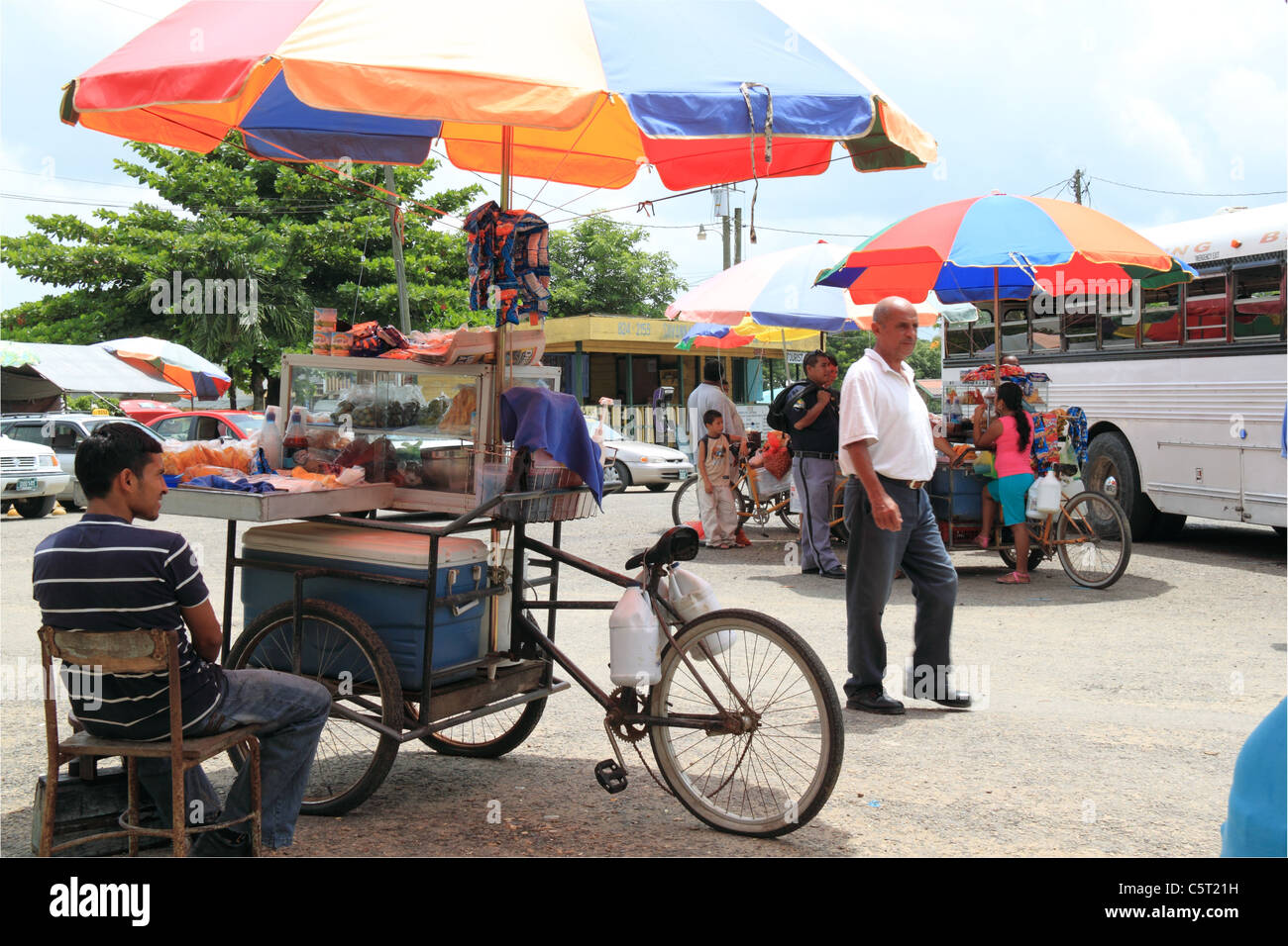 Bus stalls hi-res stock photography and images - Alamy