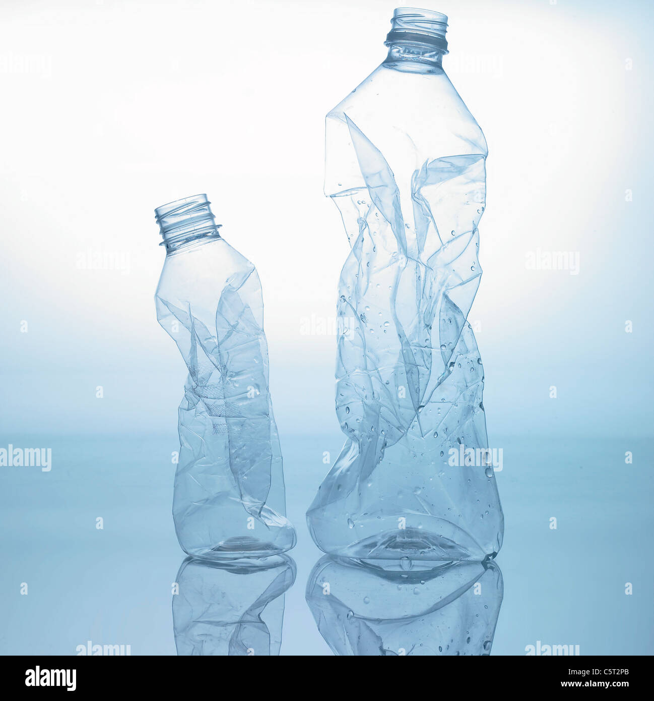 Plastic bottles hi-res stock photography and images - Alamy