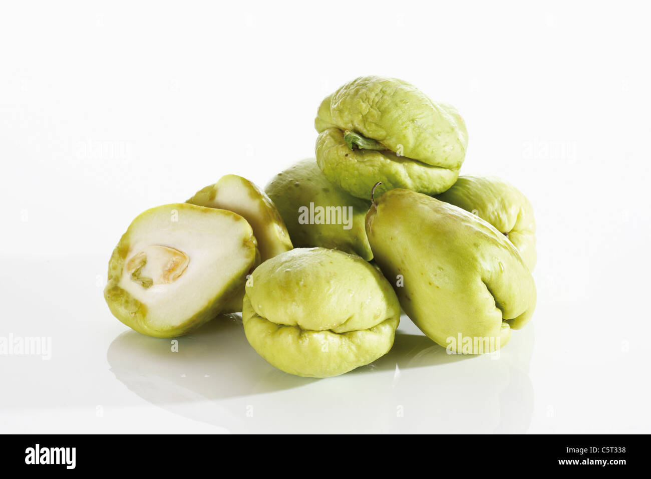Chayotes (Sechium edule Stock Photo - Alamy