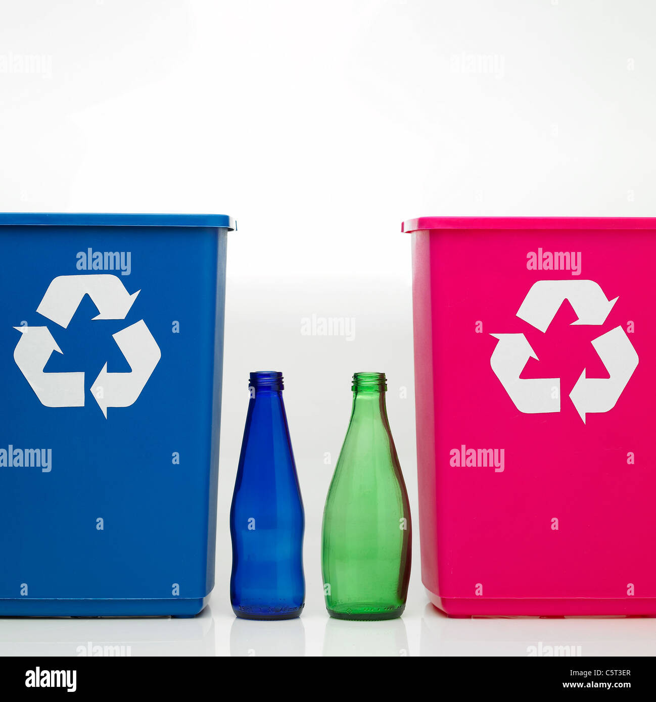 Recycling bin and other objects Stock Photo - Alamy